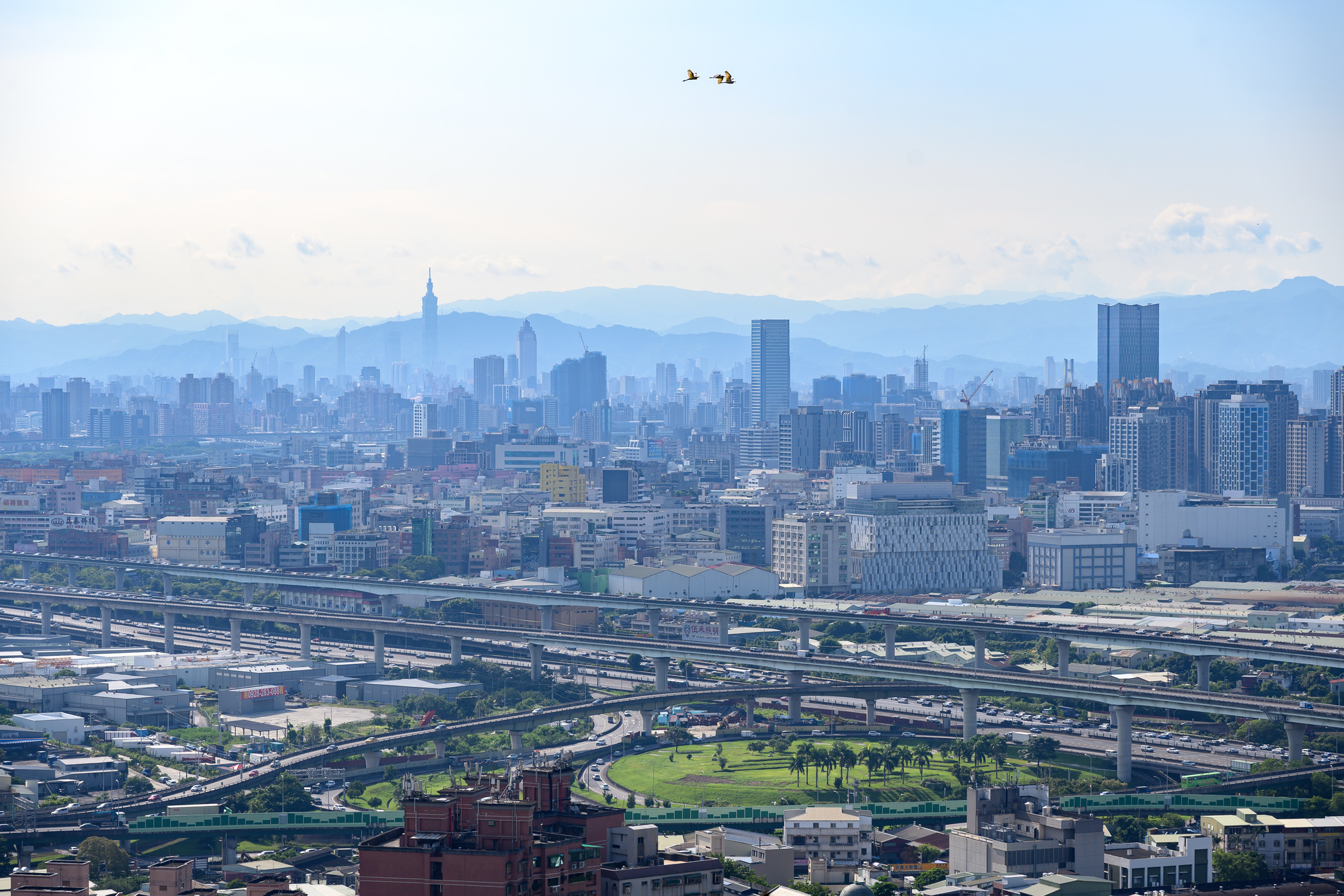 【Data Reporter】TPASS上路一週年，基北北桃通勤車流卻惡化？數據告訴你 - 報導者 The Reporter